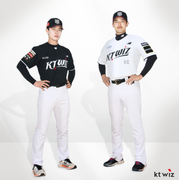 더쿠 - [KBO] KT 위즈, 새 유니폼 공개